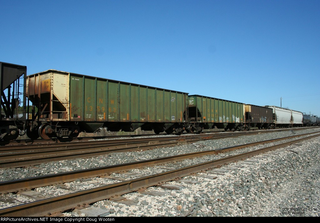 CNW Open Top Hoppers